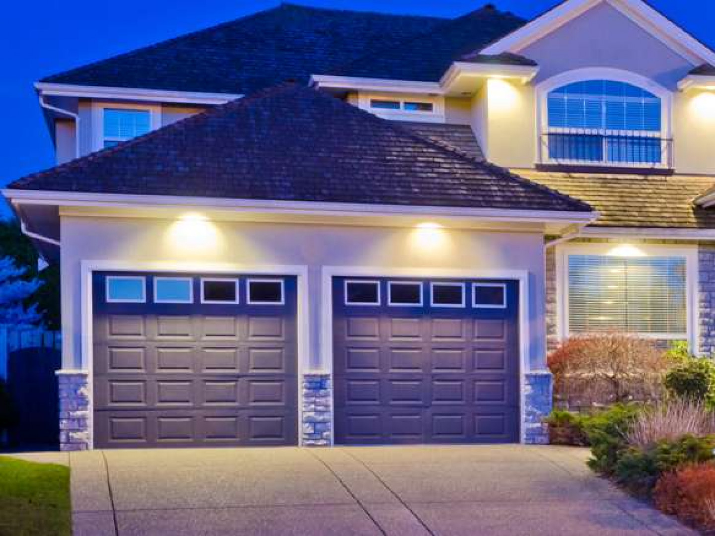 Door Services & Repair | Pro Garage Door